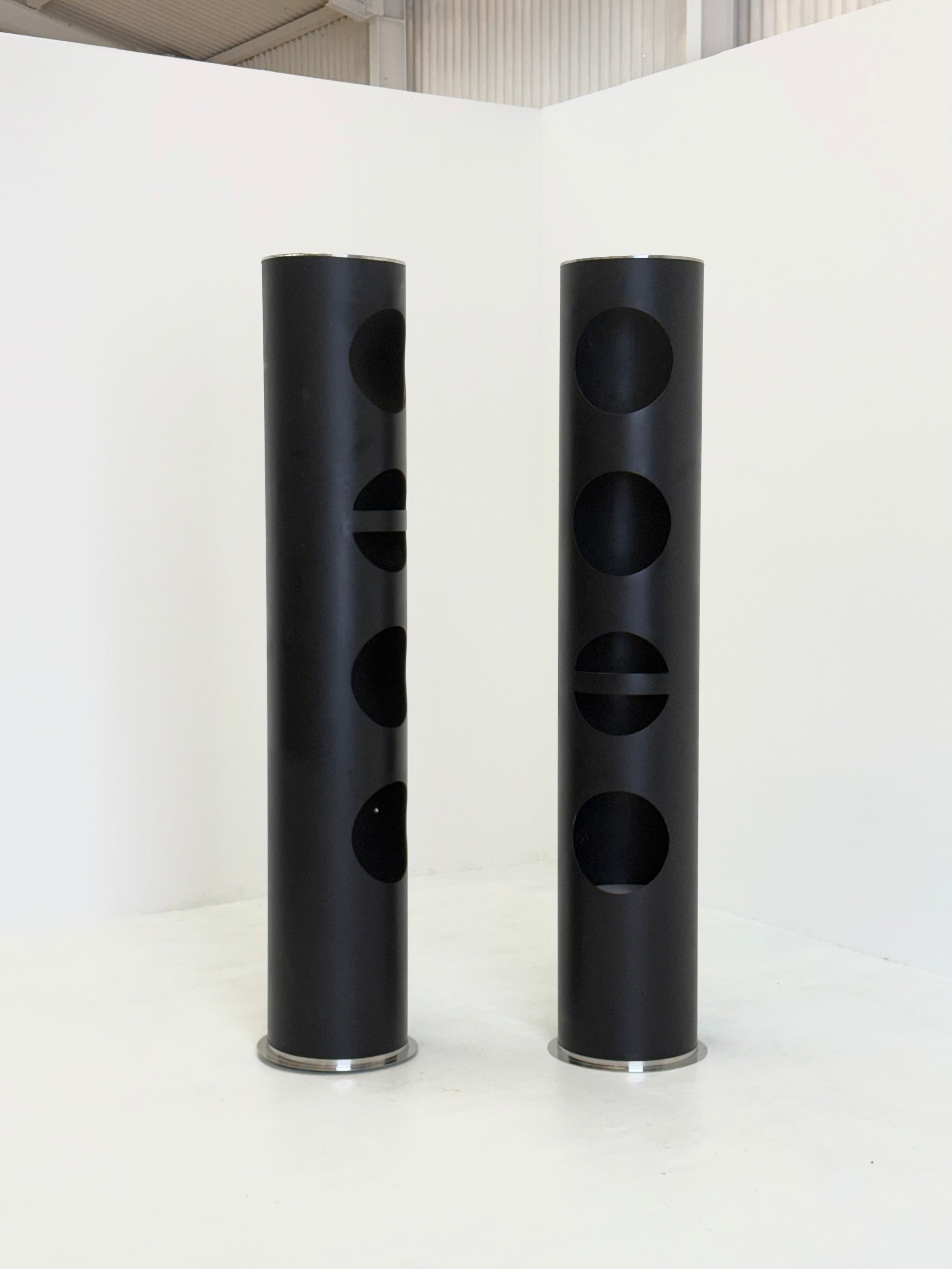 XL Space Age bookcases in black – Curiouz