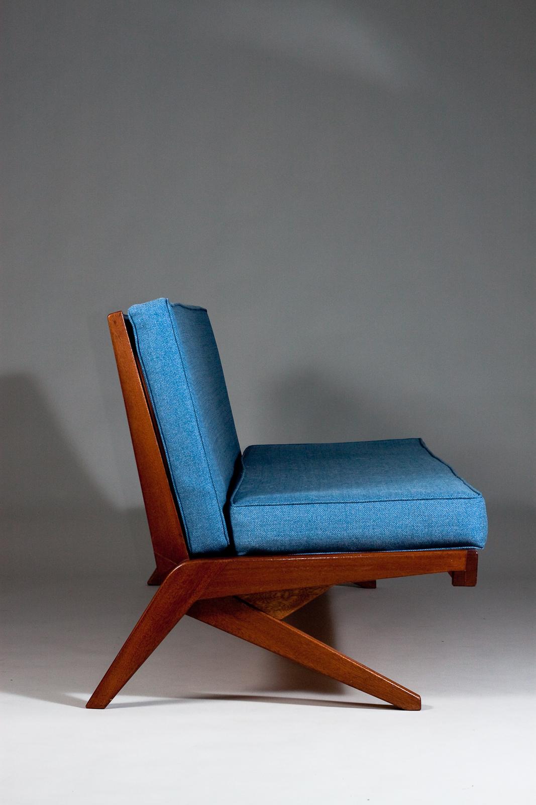 1960s Olavi Hänninen Boomerang sofa in mahogany – Curiouz